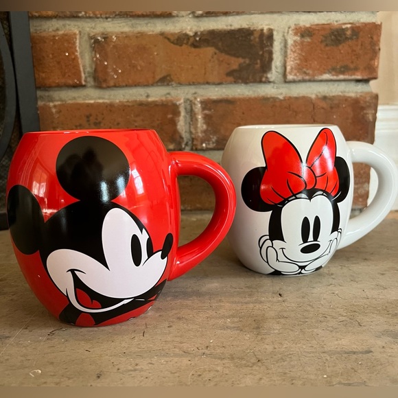 Disney | Dining | Mickey Minnie Mouse Mugs | Poshmark